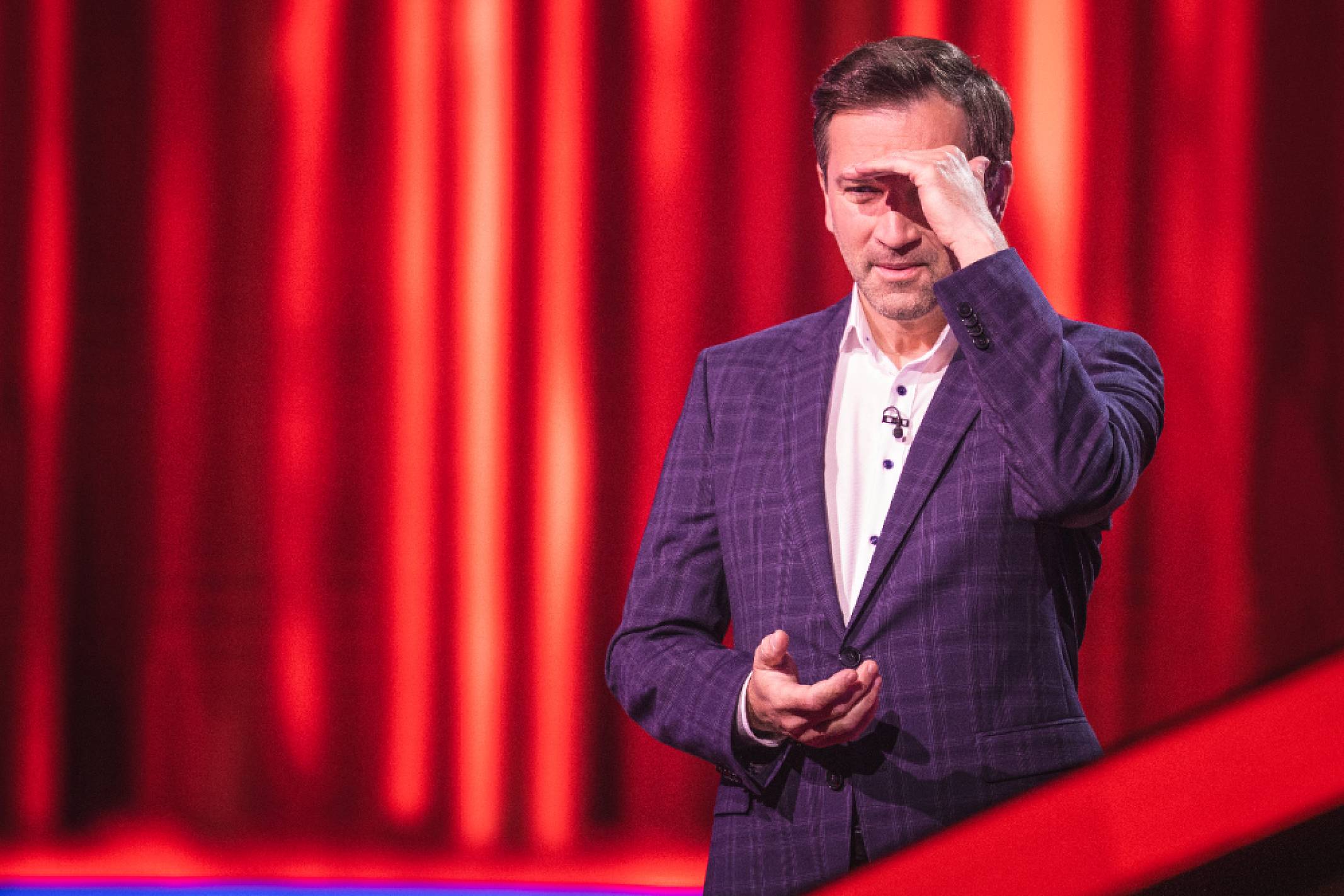 GALERIE - Na lovu: Je tak hezký, že Kalkulátor se už několikrát poblil ...